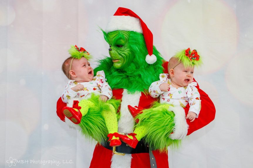 Grinch, Villain Friends Help Others This Christmas With Funny ...